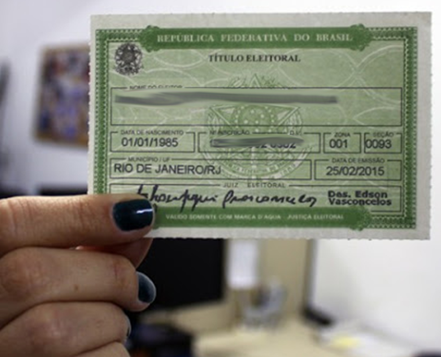 Eleitor tem 2 meses para regularizar título